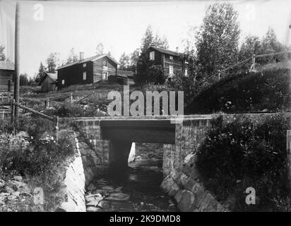 Bridge over Sörbäcken. Limedsforsen - Särna Stock Photo - Alamy