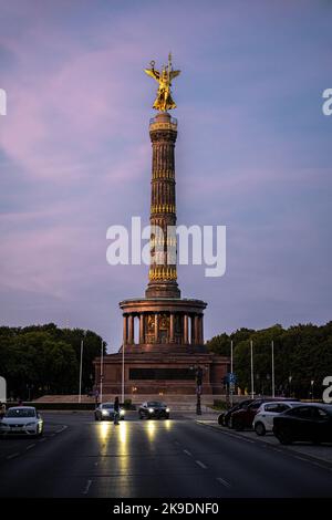The Victory Column, beautiful view of a famous monument of Berlin ...