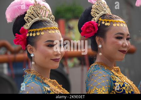 Clothing, fashion in Java, Javanese costumes, from the left, a ...