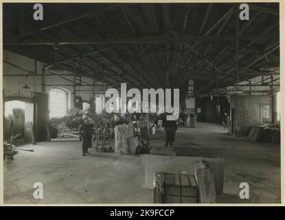 Freight warehouse for outgoing goods Stock Photo - Alamy