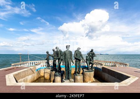 Cement sculpture of soldiers commemorating the General Douglas ...