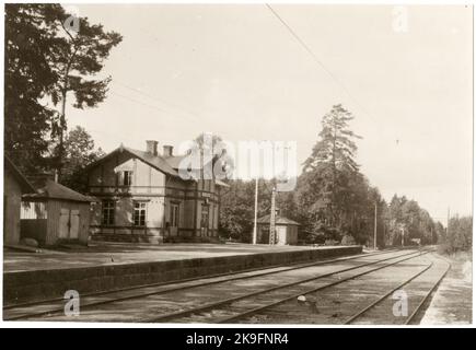 Uddevalla-Vänersborg-Herrljunga Railway, UVHJ Vänersborg station Stock ...