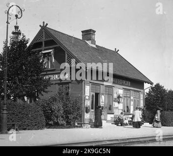 Stationshus in wooden wood built with the estate magazine in 1923 the ...