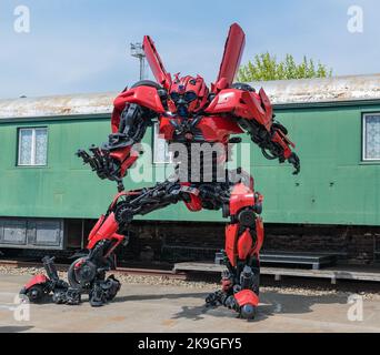 KOVOZOO original exposition of metal waste, technology and retro ...