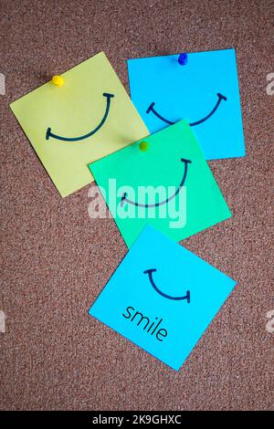 smile on the post it, feelings and emotions Stock Photo - Alamy