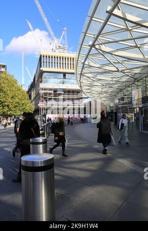 Construction of the new Google 'landscaper' on Kings Boulevard by Kings ...