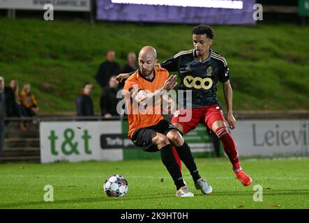 Noah Emmanuel Mawete Kinsiona (22) of Standard pictured fighting for ...