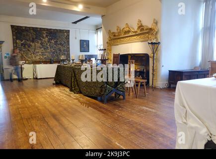 Reproduction of a castle banquet table Stock Photo - Alamy