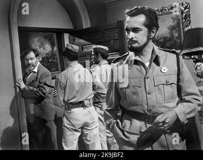 JAMES ROBERTSON JUSTICE ACTOR (1962 Stock Photo - Alamy