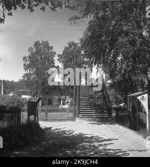 Walking bridge over the yard Stock Photo - Alamy