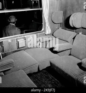 State Railways, SJ AB024-Car, I and II Class Cups Stock Photo - Alamy