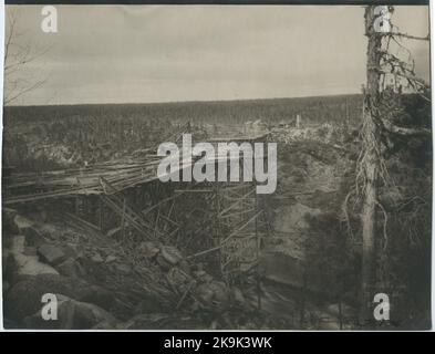Railway bridge construction at Stora Lule River Stock Photo - Alamy