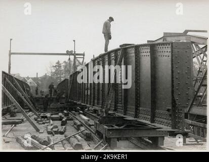 Bridge construction over Ätran. Mounting bridge beams Stock Photo - Alamy