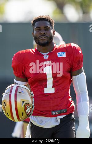 Oct 27, 2022; Santa Clara, CA, USA; San Francisco 49ers cornerback ...