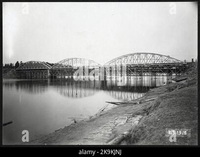 Ume River at Vännäs. Bridge work with supplementation of underlying ...