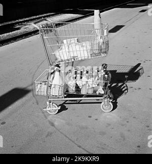 Less service car for Y03 Stock Photo - Alamy