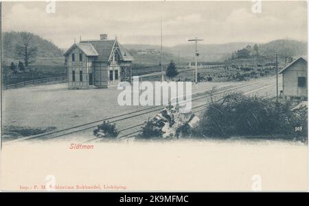 Smooth Mon station Stock Photo - Alamy