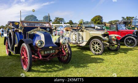 1911 Renault AX 8hp ‘AXI97’ on display at the Race Day Airshow held at ...