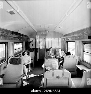 State Railways, SJ Second Class Sleeping Coupe Stock Photo - Alamy