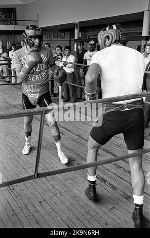 Carlos Monzón, Argentine boxer, 1970 World Champion (middle-weight ...