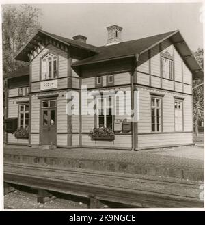 Uddevalla - Vänersborg - Herrljunga Railway, UVHJ, Electric operation ...