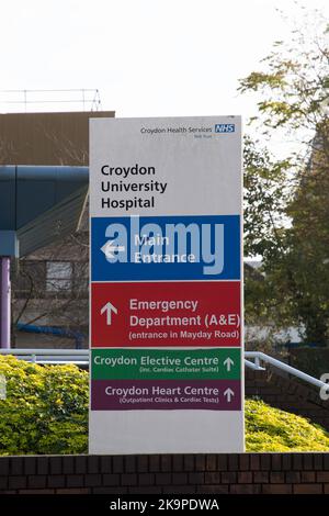 Main entrance to Croyden University Hospital Stock Photo - Alamy