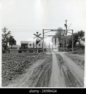Road crossing at the track guard Mossen (542 Stock Photo - Alamy