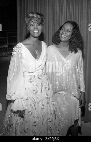 Dionne Warwick 1981 Credit: Ralph Dominguez/MediaPunch Stock Photo - Alamy