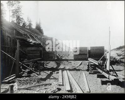 Casting for bridge foundation Stock Photo - Alamy