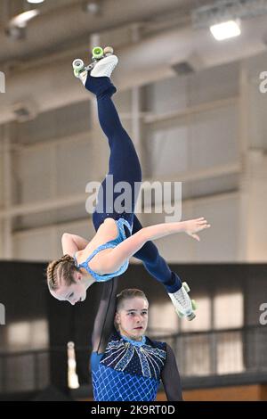 EVIE BERG - CHANCE BECKER, USA, performing in Senior Pairs - Free ...