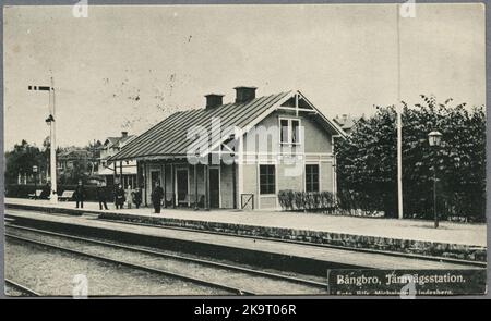 Bångbro Railway Station Stock Photo - Alamy