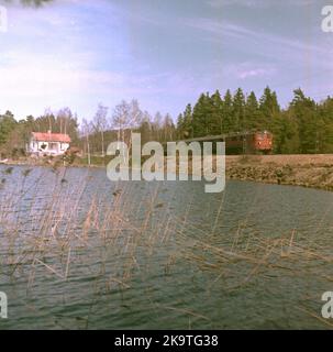 Train on the line. SJ D-LOK Stock Photo - Alamy