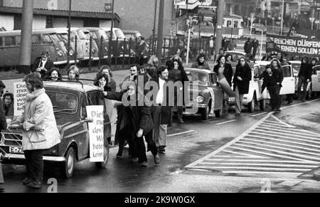 A demonstration with a DKP motorcade on 24 November 1973 in Essen ...