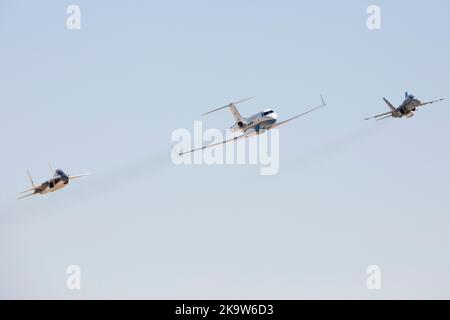 NASA AIRCRAFTS - MCDONNELL DOUGLAS F-15B - GULFSTREAM C20-A - MCDONNELL ...