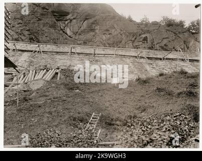 Reinforcement work at Storängsbanken at Gravesfors, just north of Åby ...