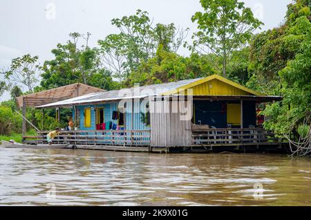 Floating houses built to combat seasonal flooding along the Amazon ...