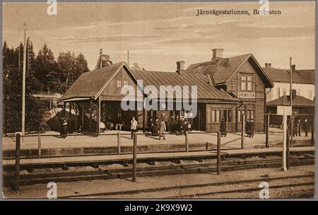 Bromsten railway station Stock Photo - Alamy