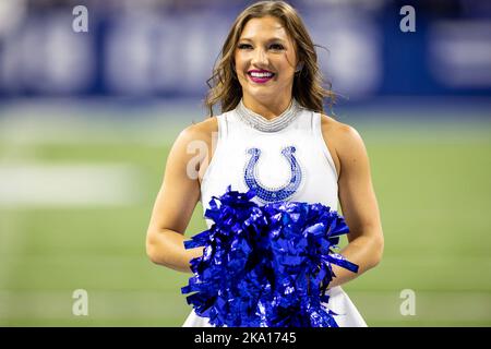 Washington Commanders cheerleaders perform during the first half of an ...