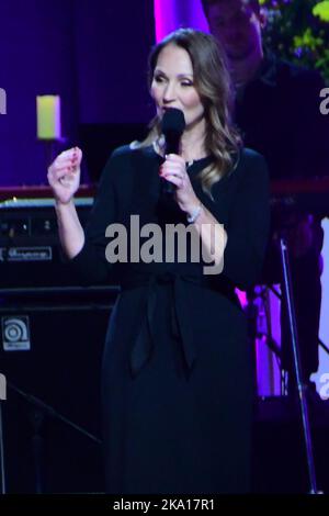 Tayla Lynn and Patsy Lynn Russell at the Coal Miner’s Daughter - A ...