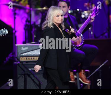 Barbara Mandrell at the Coal Miner’s Daughter - A Celebration of the ...