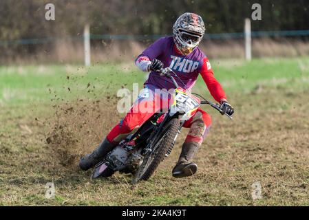Mark Headling racing in grasstrack motorcycle race. Donut Meeting event ...