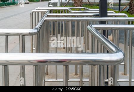 Chrome Metal Guard Rail At A Park Stock Photo - Alamy