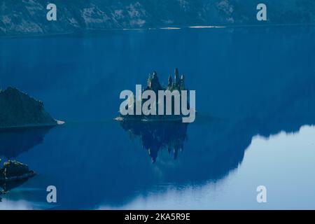 Wizard Island at Crater Lake inside caldera in ancient volcano seen ...