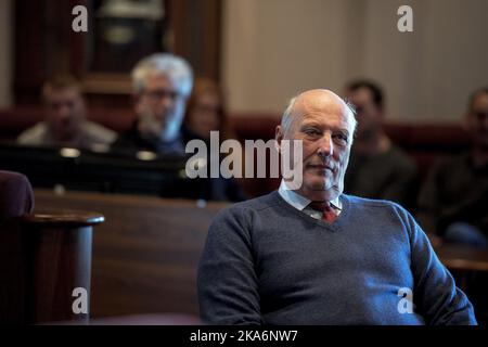 North sea, Norway 20161007. HM King Harald visits Troll A platform ...