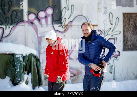 Oslo 20220202. Crown Prince Haakon is visiting young people and ...