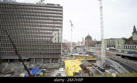 Oslo 20220929.The new government building is taking shape, the press is ...