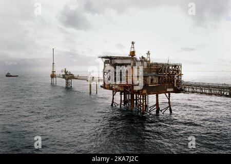 Ekofisk oil platform in the North Sea Stock Photo - Alamy