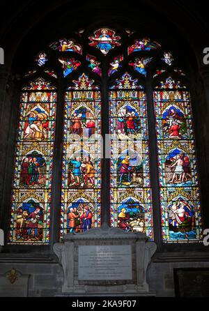 Stained-glass windows in Ely Cathedral, Cambridgeshire Stock Photo - Alamy