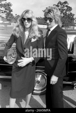Rod Stewart and Alana Hamilton at David Jansen Funeral Service on ...