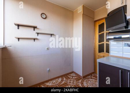 Empty room finished and ready to move in Stock Photo - Alamy